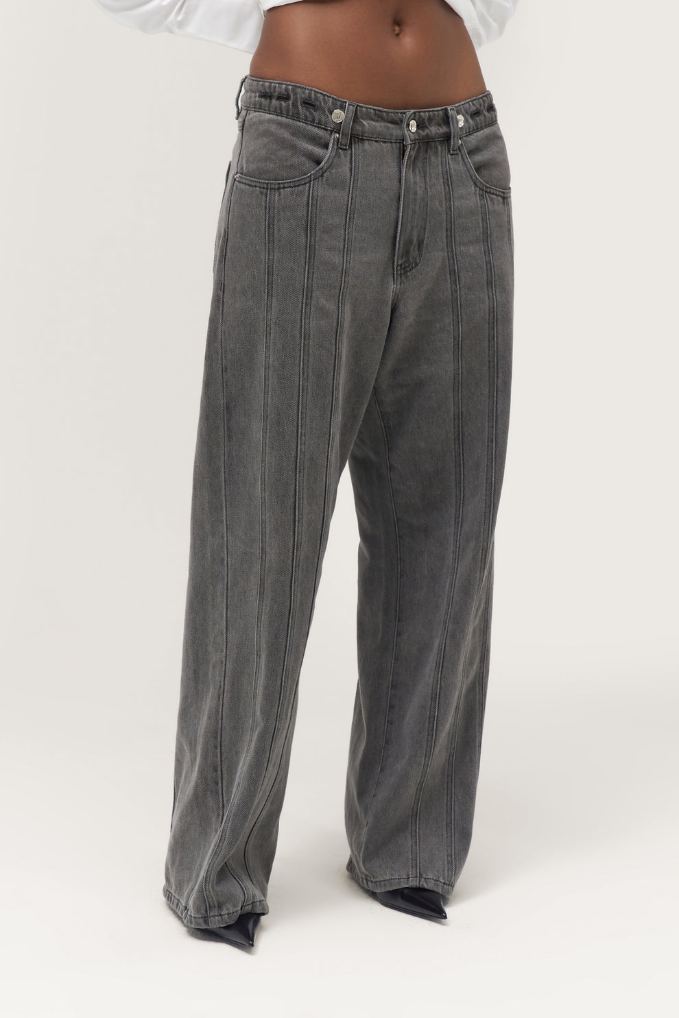 Seam Detail Boyfriend Jeans - Grey – Maebe