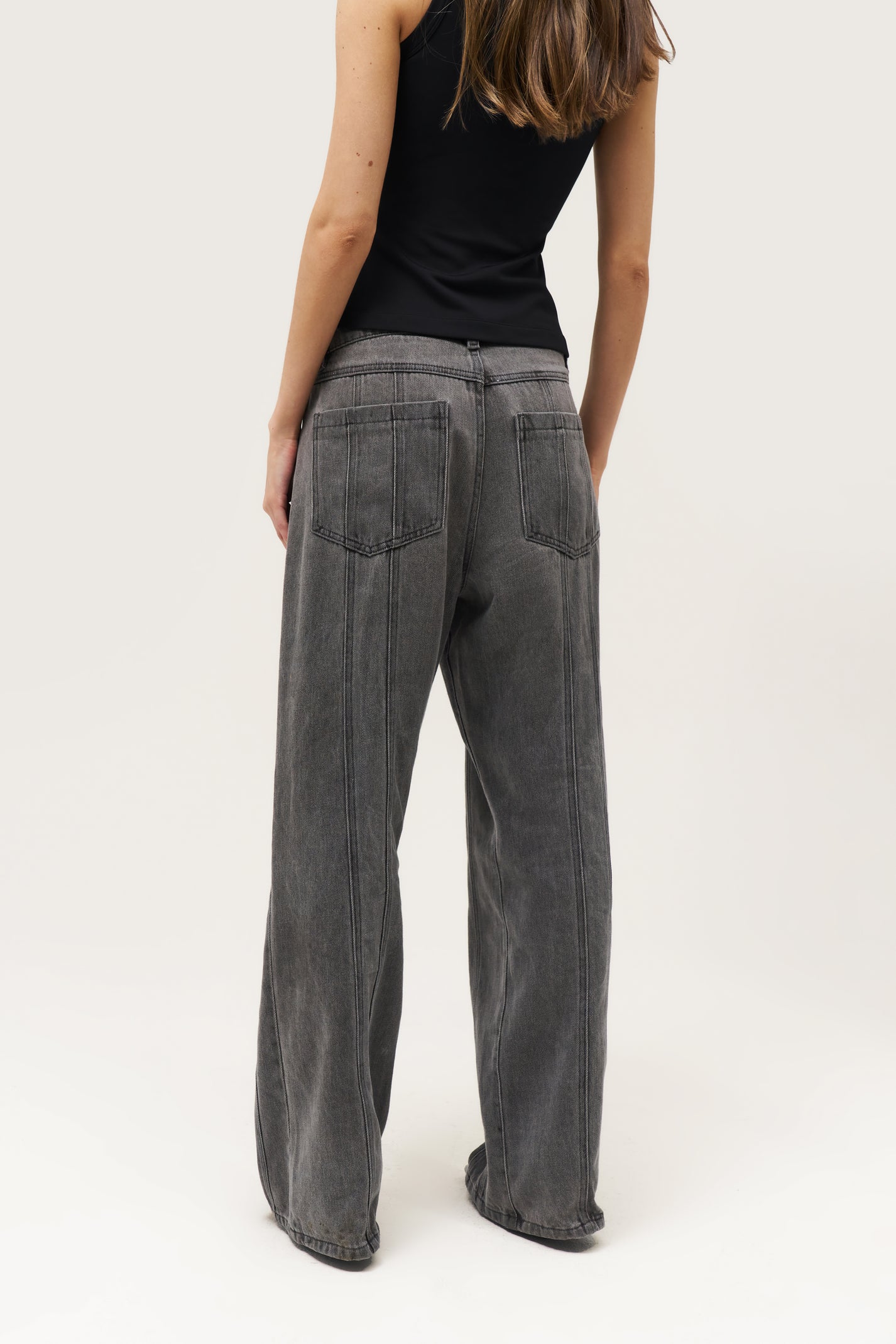 Seam Detail Boyfriend Jeans - Grey – Maebe